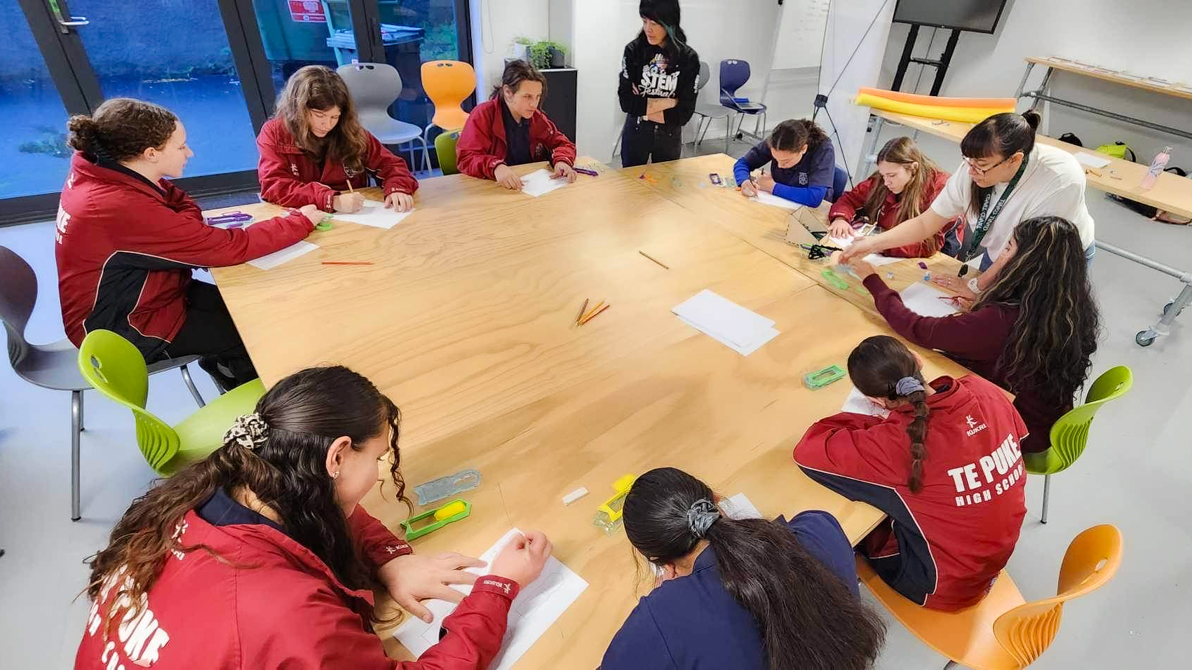 Tech Bug workshop with Te Puke High School – Tinkd Makerspace